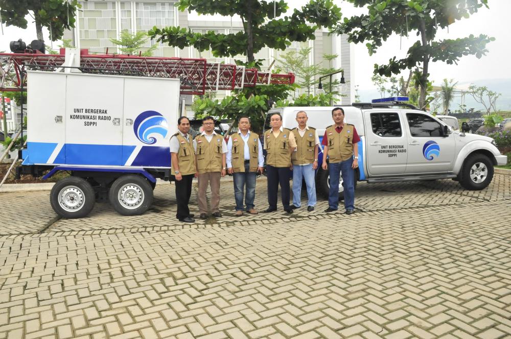 Pelatihan Tanggap Darurat Bencana Bidang Komunikasi Radio BergerakUntuk ...